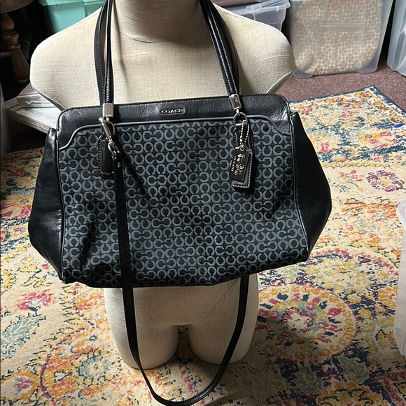 Coach | Bags | Coach Op Art Needlepoint Kimberly Carryall Shoulder Bag ...